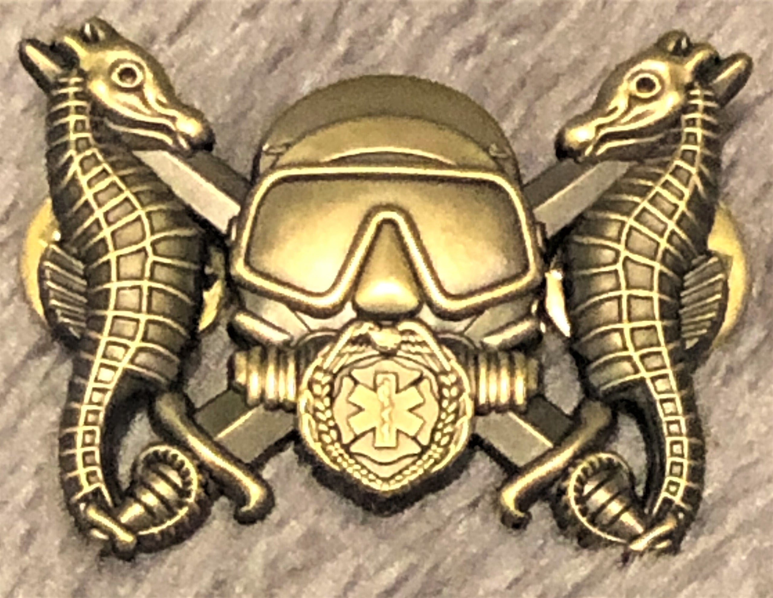 New Gold uniform size PSD pin, patch and coin | Tri-Star Scuba